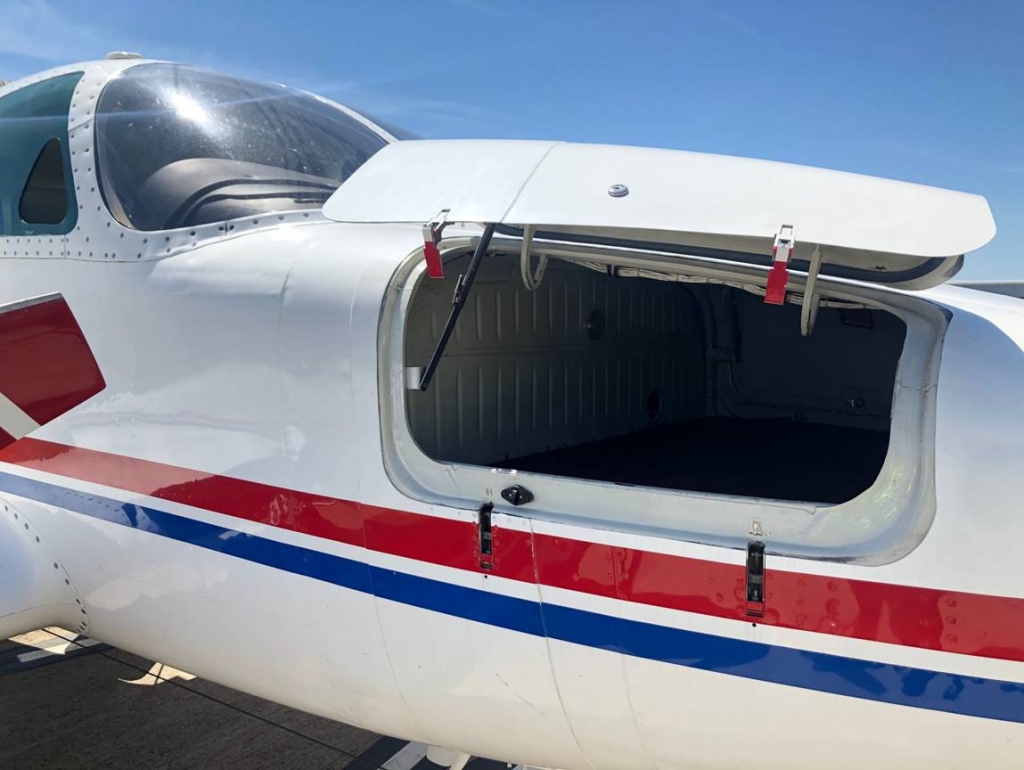 Cessna 335 – UK Aviation Sales