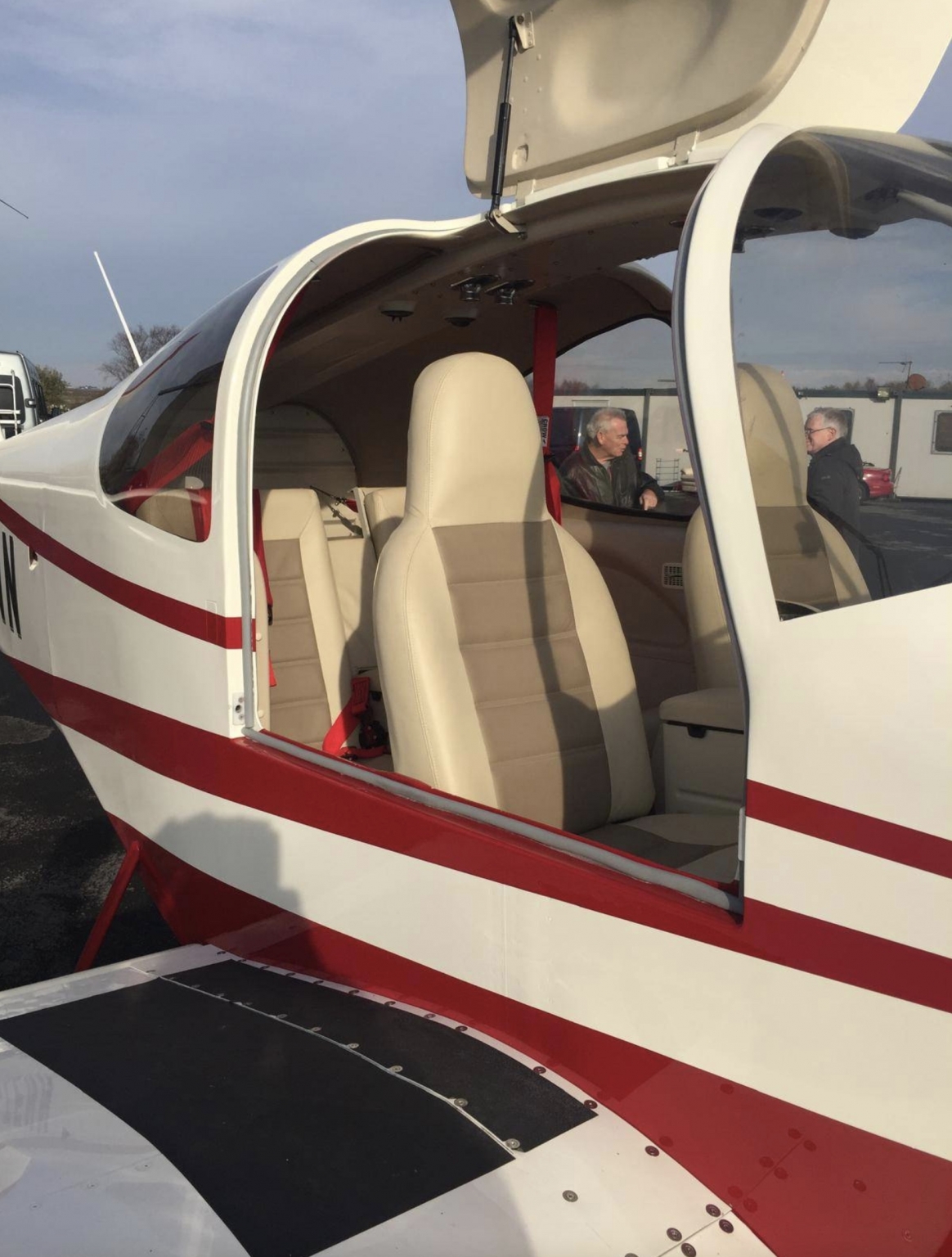 Vans RV10 – UK Aviation Sales